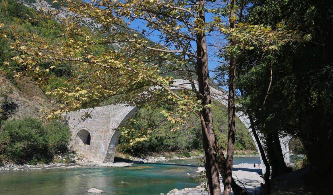 The bridge of Plaka - One of the most famous bridges